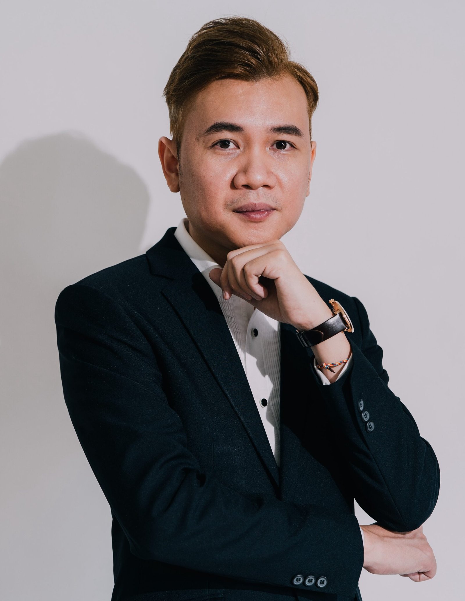 About – Mega Ultimate Group